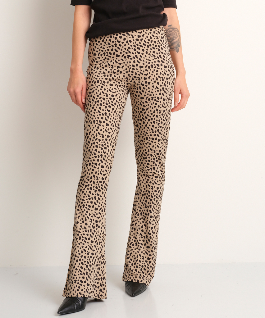 Dames flared fit broek stippenprint beige in maat aanbieding bij terStal