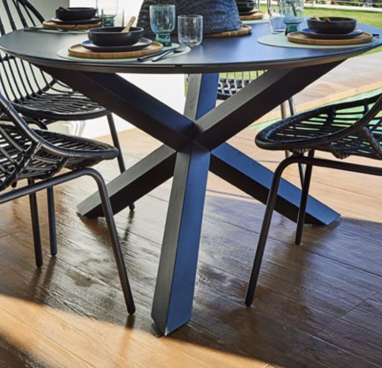 JULIUS Tafel aanbieding bij Casa