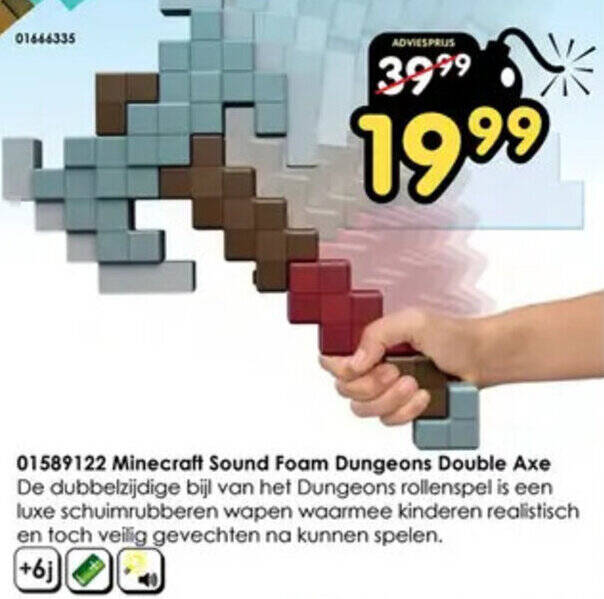 01589122 Minecraft Sound Foam Dungeons Double Axe aanbieding bij ToyChamp
